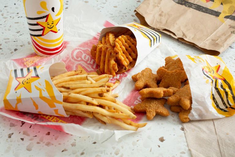 Fresh blow for California’s Carl’s Jr as iconic burger chain to close ...