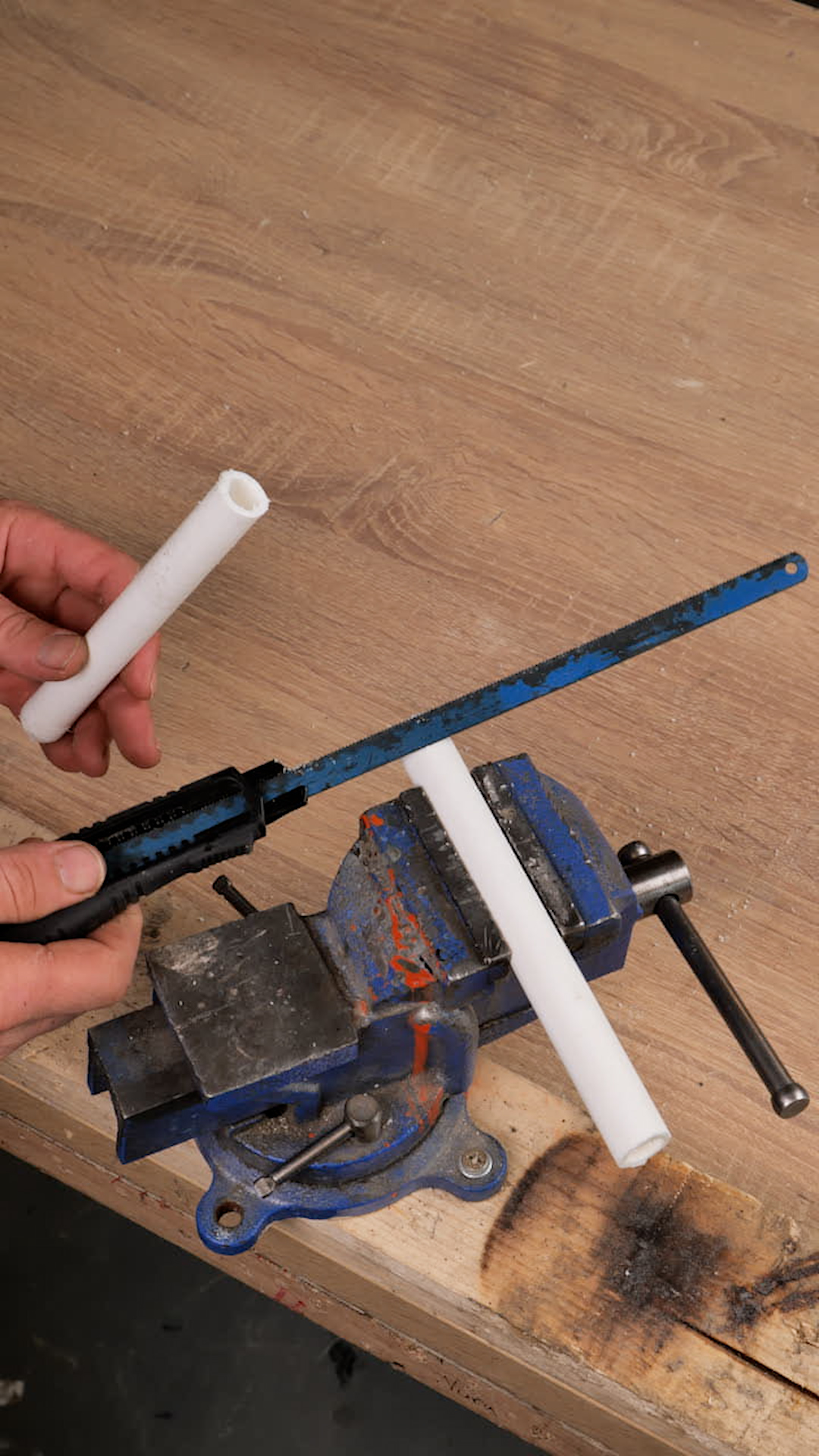 Clean cuts with simple tool 💡🛠️