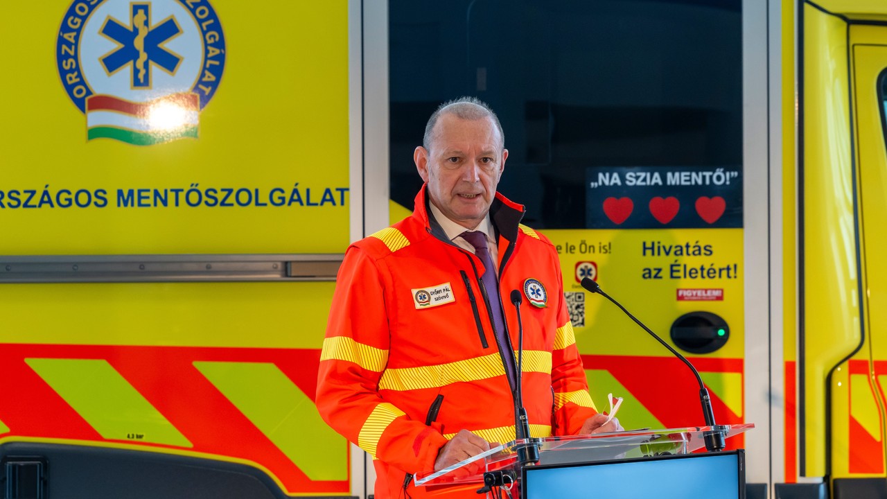 Már nem Győrfi Pál a mentők szóvivője - íme az utódja