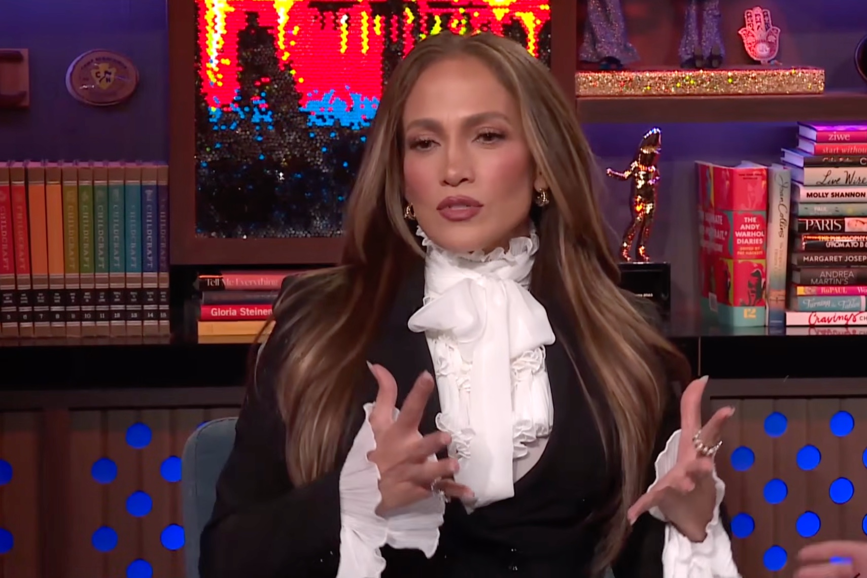 Jennifer Lopez says don't slide into her DMs: 'You could find me'