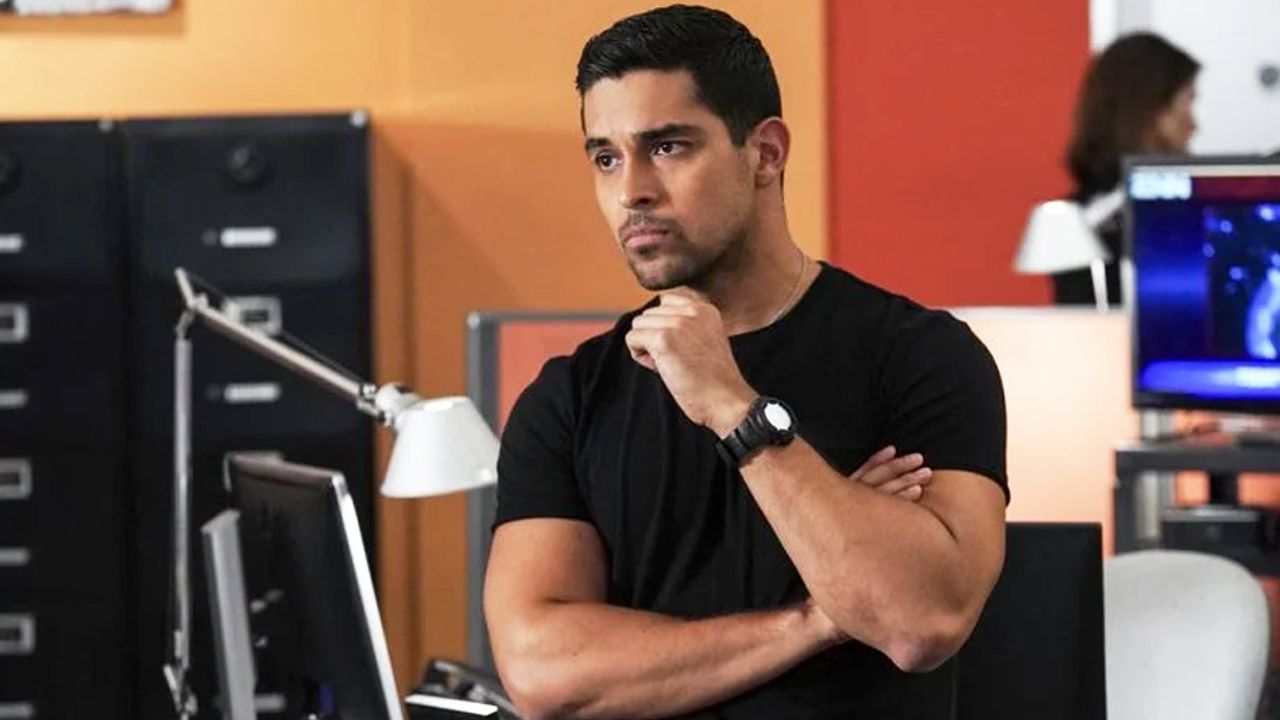 NCIS : « Quelqu'un va prendre une balle... » Wilmer Valderrama (Nick ...