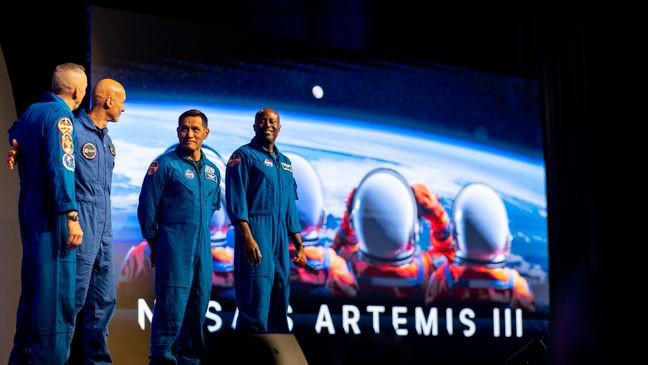 Citadel grad Randy Bresnik picked to command Artemis III mission crew