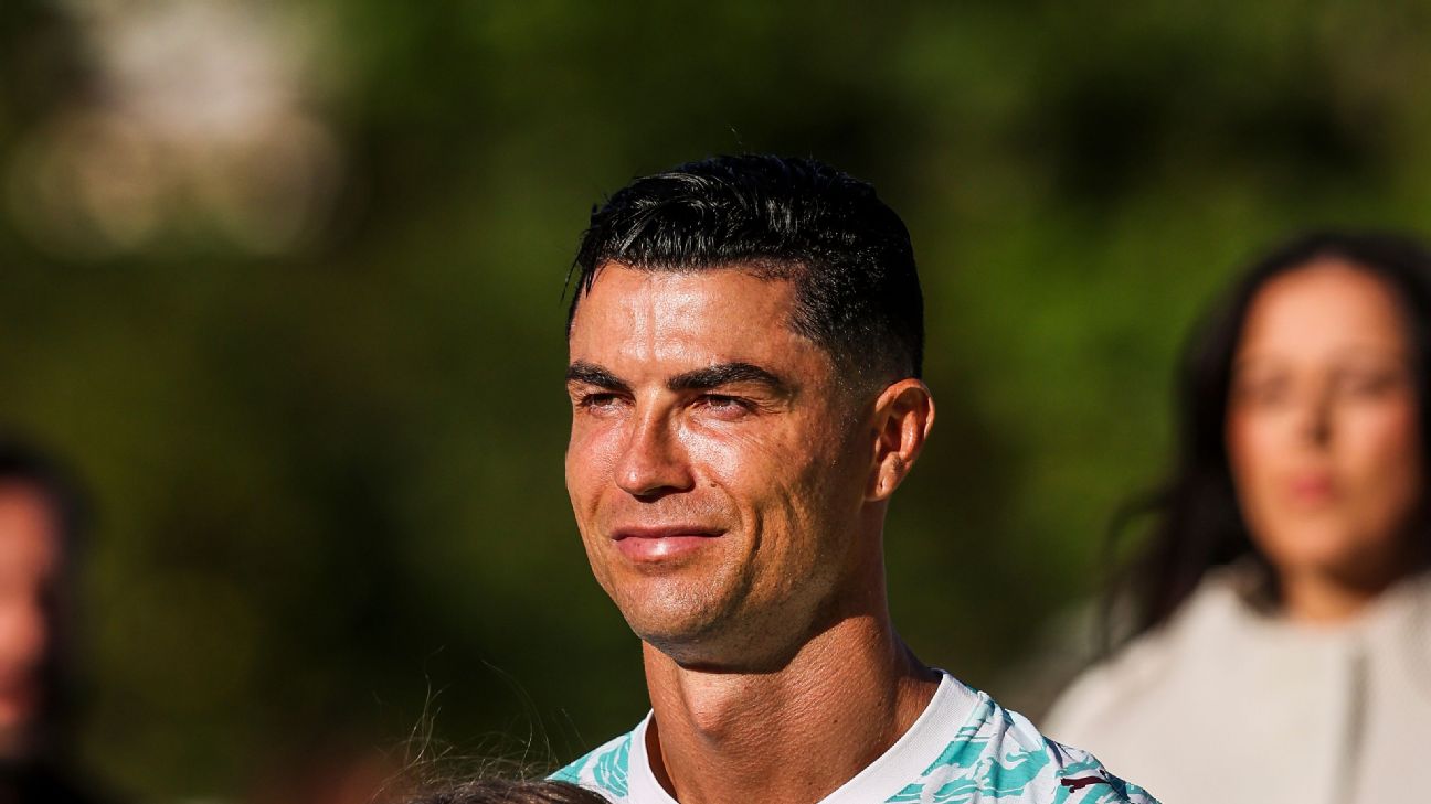 Cristiano Ronaldo not thinking about Portugal farewell - Roberto Martinez