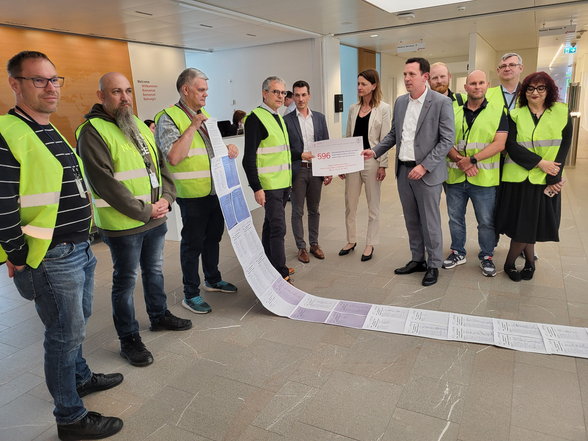 600 Angestellte fordern mit Petition bessere Arbeitsbedingungen bei Swiss