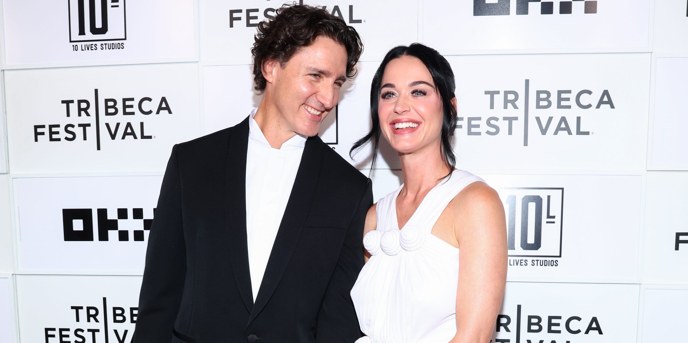 Katy Perry and Justin Trudeau were photographed kissing during a ...