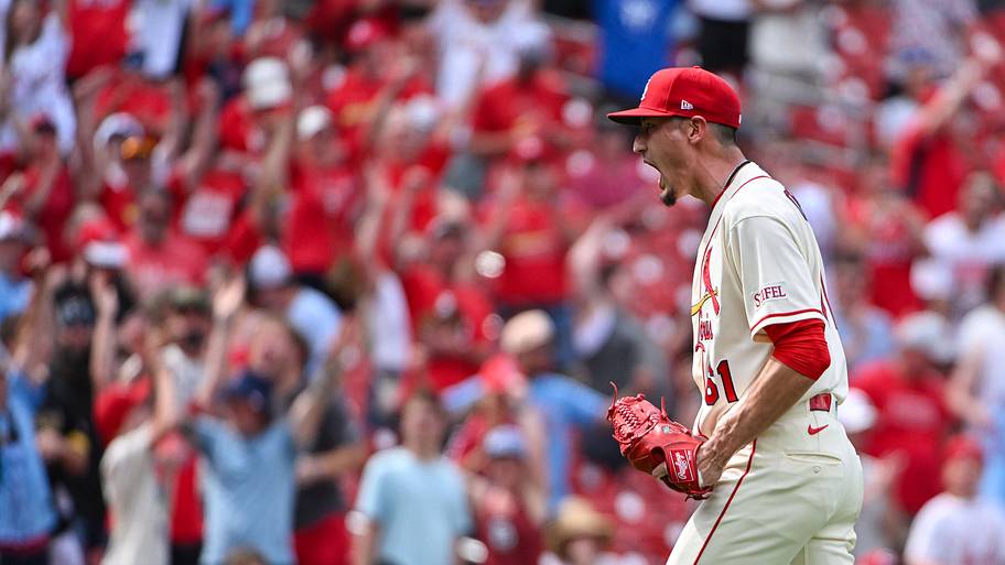 Dodgers linked to flamethrower reliever in potential blockbuster trade