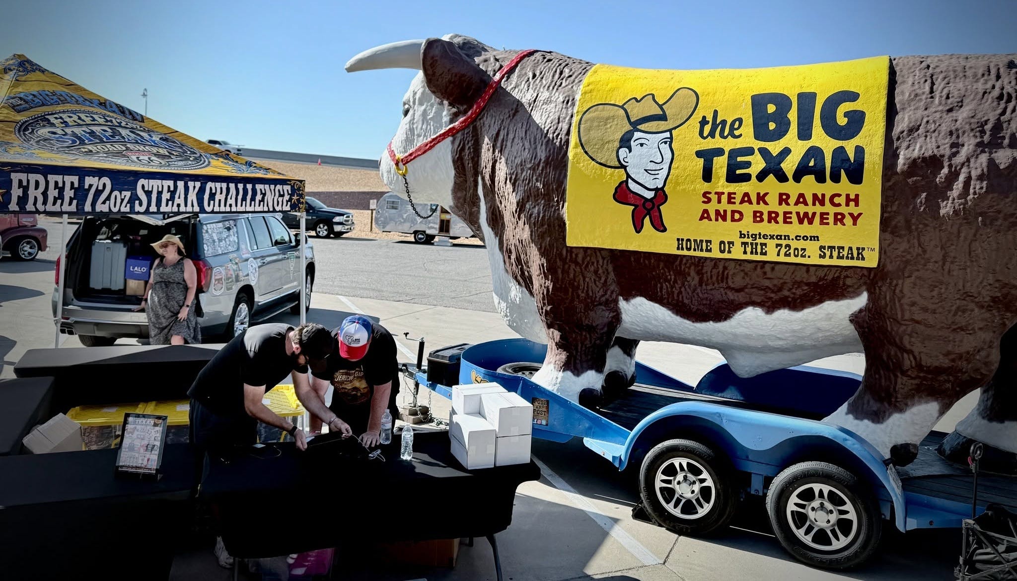 Barstow eaters crush massive 4.5-lb steaks in Route 66 showdown