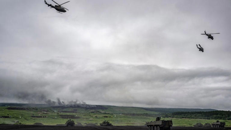 Se estrella helicóptero militar de EE.UU. cerca del estrecho de Ormuz ...
