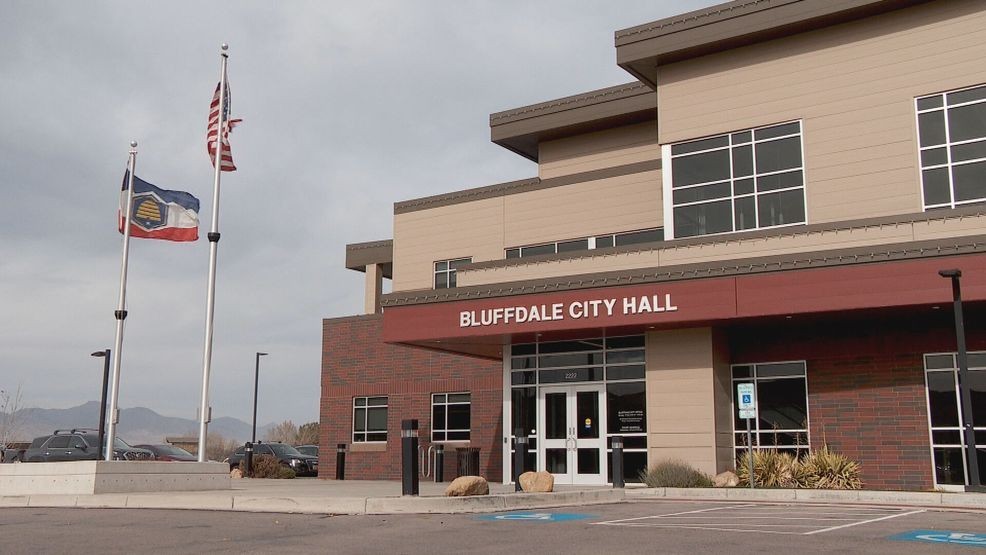 Bluffdale City Hall loses power amid outage affecting 3,600 customers