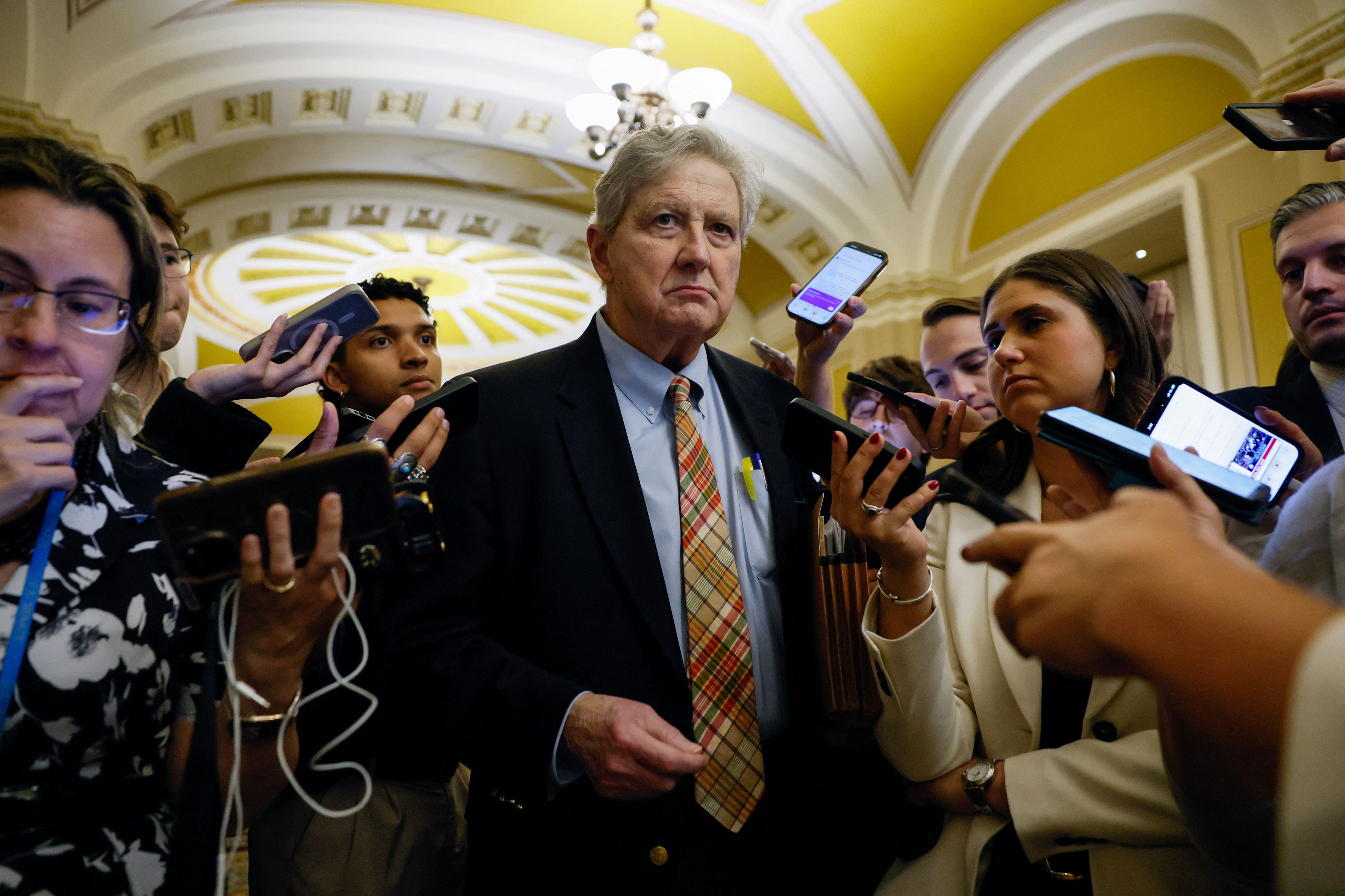 Senator warns of government shutdown over dispute on fiscal 2027 ...