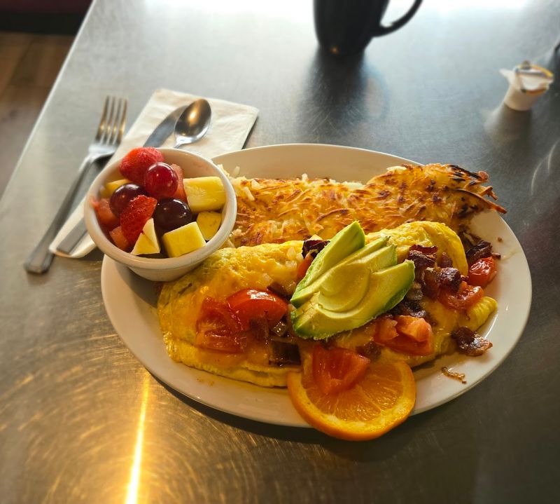 A family-owned Oregon spot serving homestyle American cooking all day long