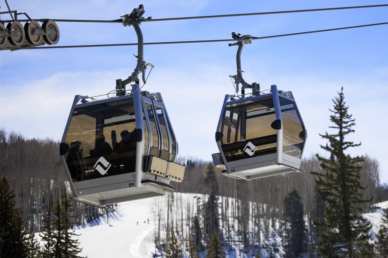 Vail Resorts bet big on the Epic Pass. Why the stock needs snow to move ...