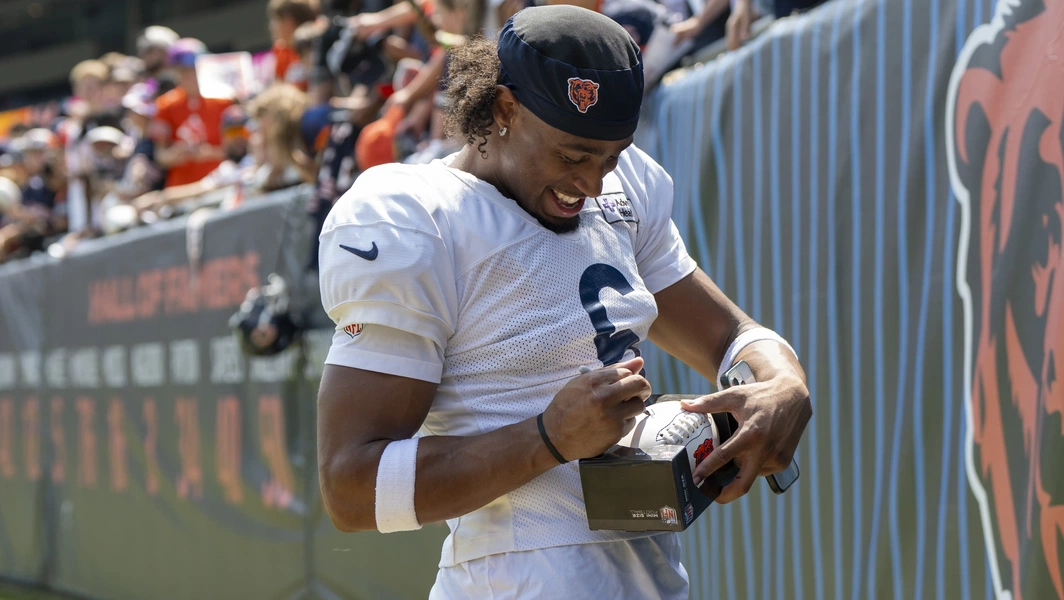 Jaylon Johnson anchors Bears' secondary amid injury setbacks