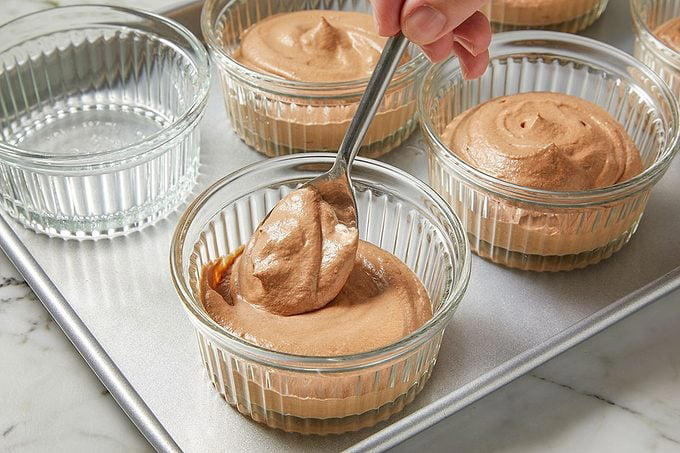 Easy s’mores chocolate mousse
