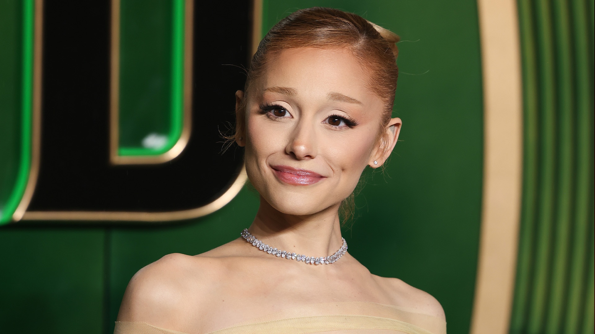 Ariana Grande changed 'Thank U, Next' lyrics on tour days before Ethan ...