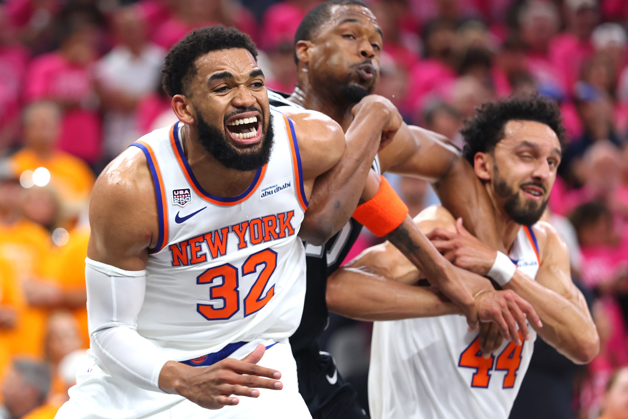 Karl-Anthony Towns comes under fire after Knicks' Game 3 loss to Spurs