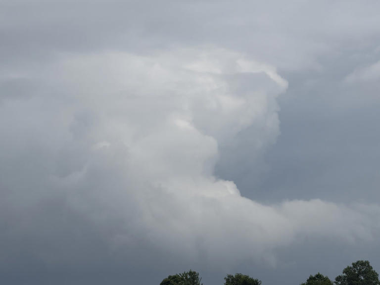NWS tornado warnings, watches. How they're different, what they mean
