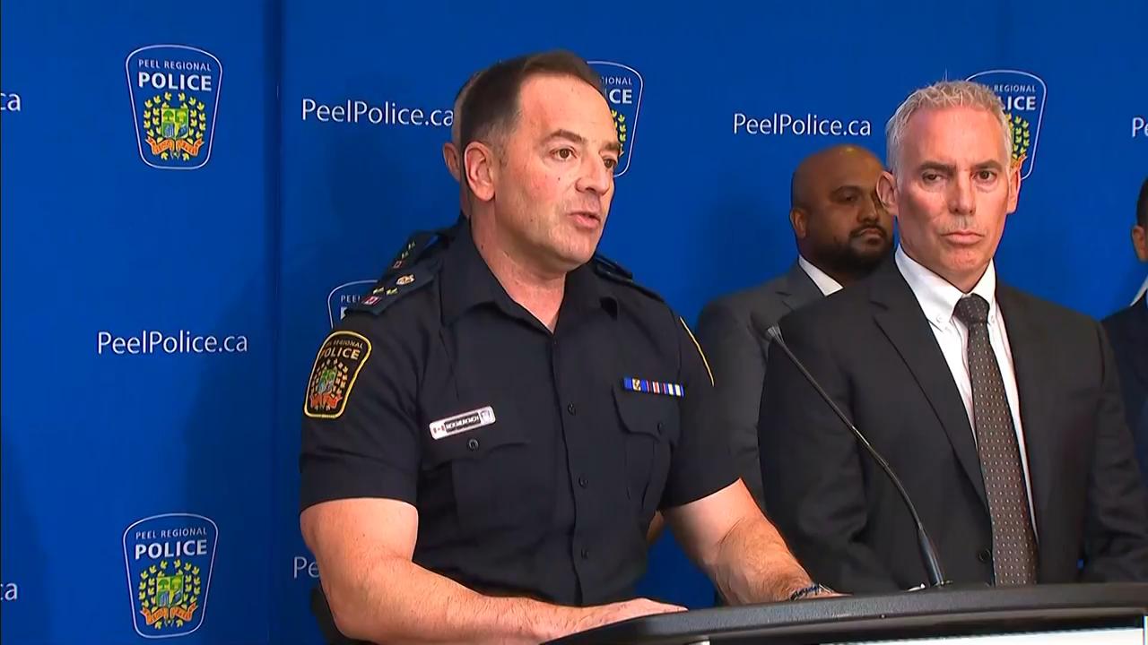 Air Canada pilot charged after allegedly flying without proper license ...