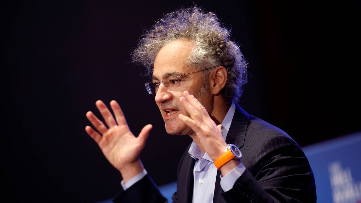 Palantir flashes a warning signal Wall Street can’t ignore