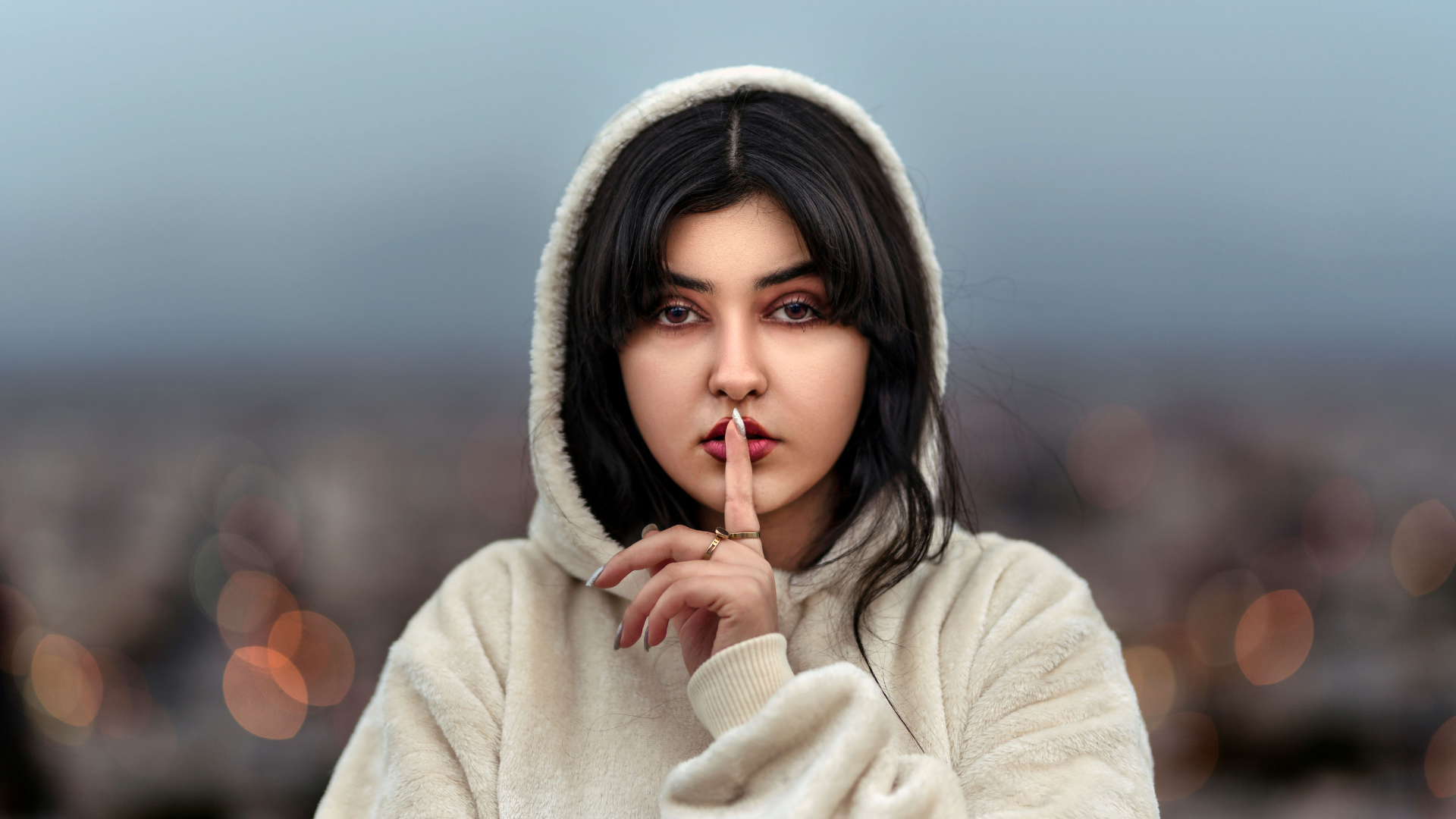 20 things you should never tell another living soul