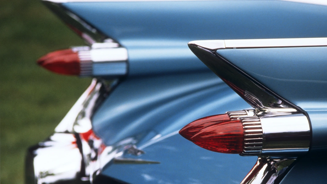 10 classic cars with distinctive tail light designs