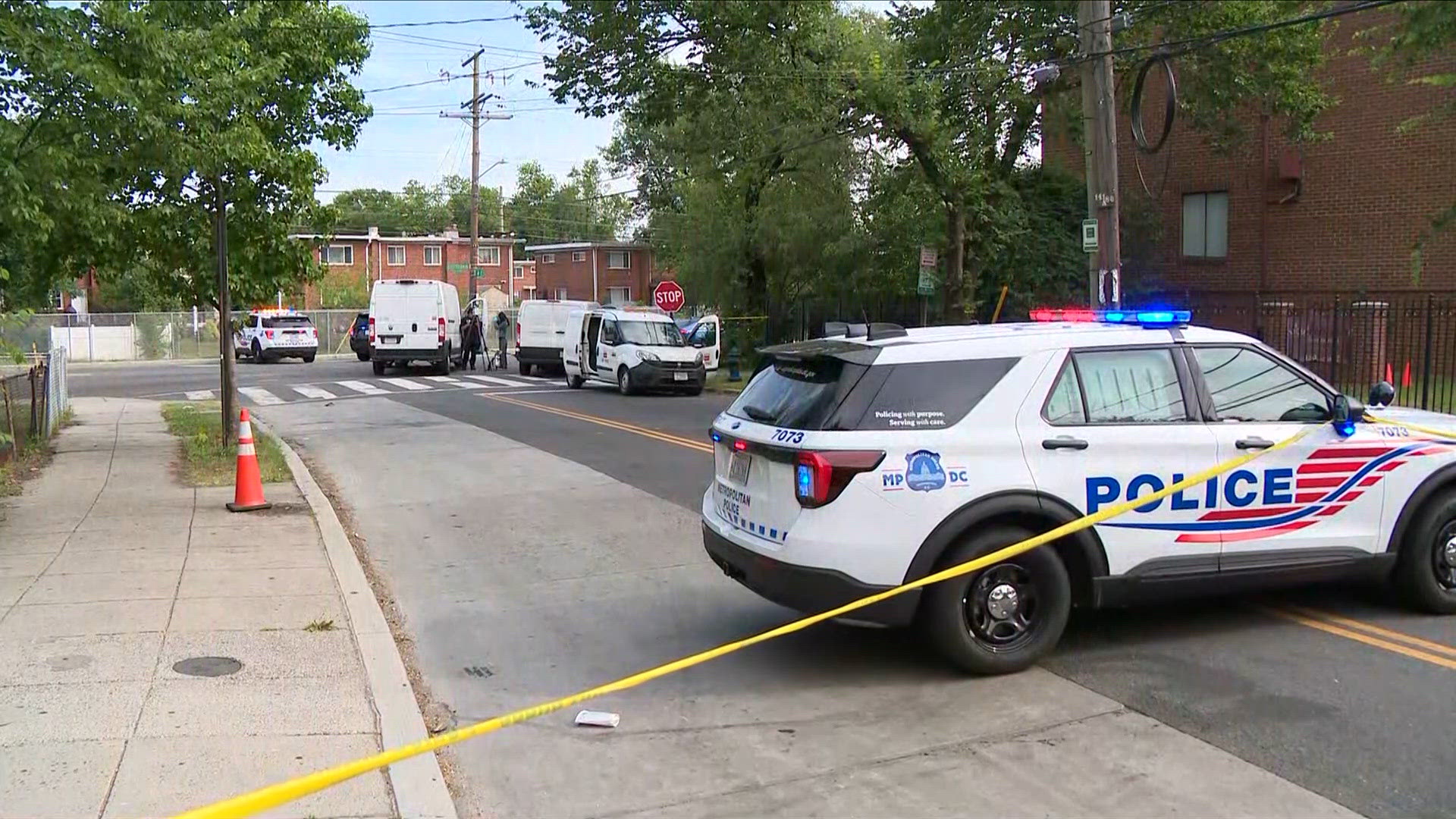Man shot to death in Southeast, police search for his killer