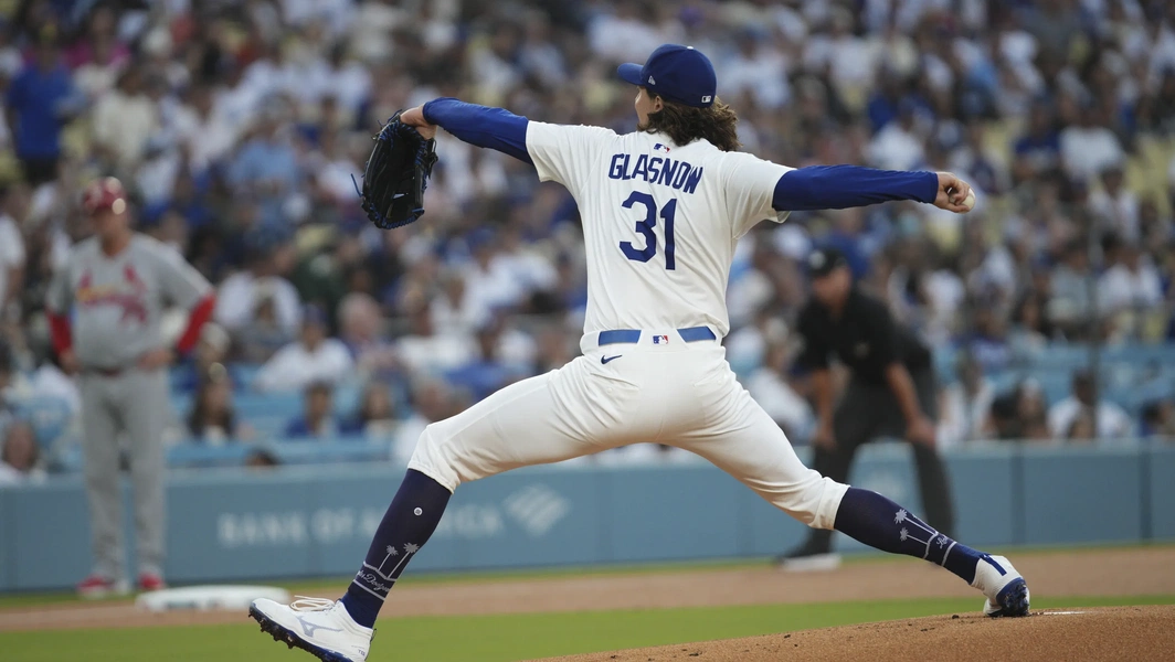 Glasnow's back injury delays return as Dodgers hold steady