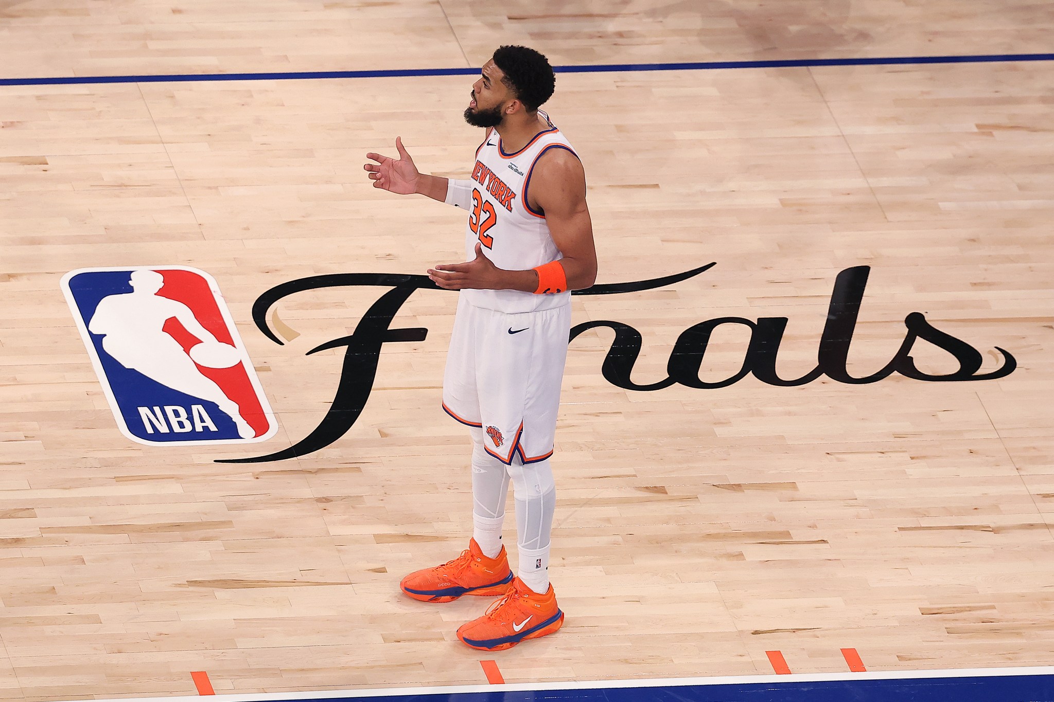 Knicks' Karl-Anthony Towns addresses his lack of fourth-quarter production