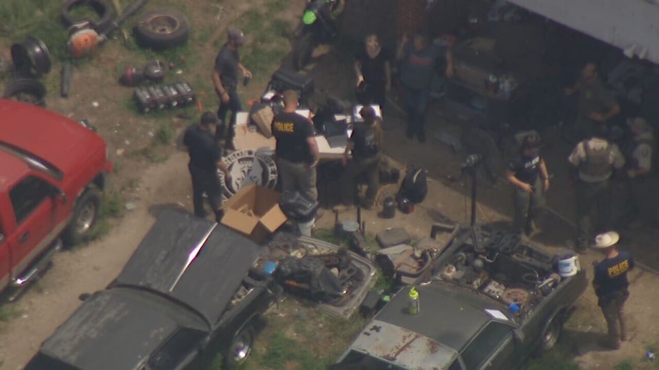 Multiple law enforcement agencies investigate Pageland property