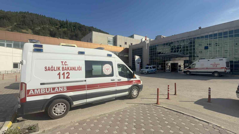 Amca oğulları arasındaki alacak verecek tartışması kanlı bitti: 1 ölü ...