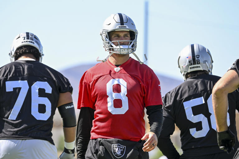 How likely is it the Raiders break their playoff drought in 2026?