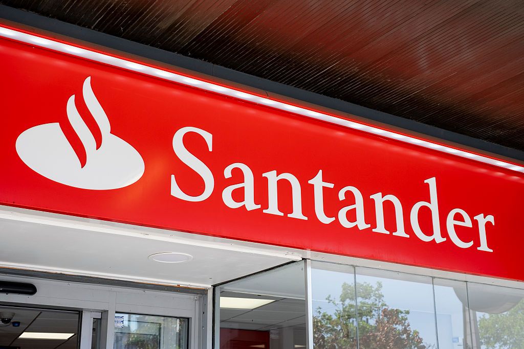 Is the new Santander cashback credit card deal any good?