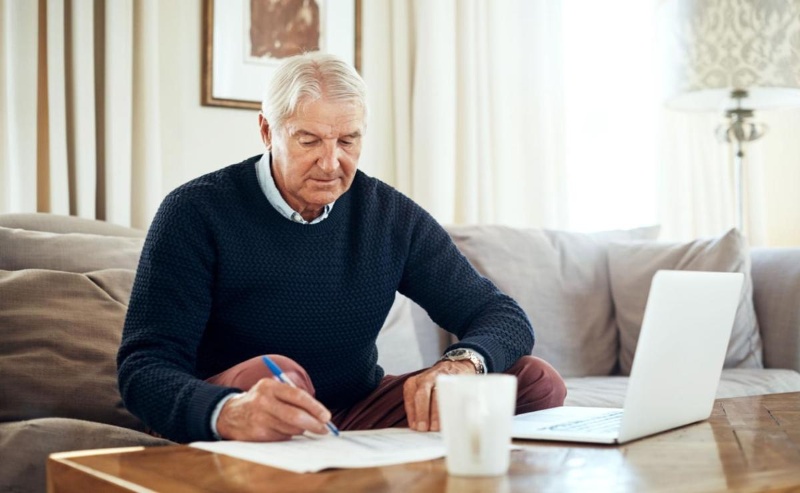 5 types of retirees who may be wealthier than they realize, according ...