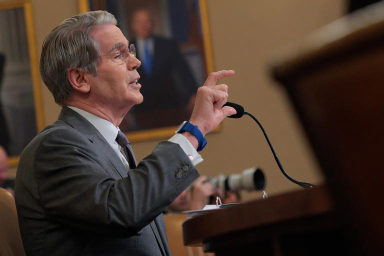 ‘We are rapidly running out of time’ watchdog sounds Social Security ...