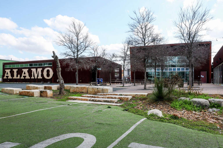 Alamo Beer Co. prepares to pour pints again this summer after $212K in ...