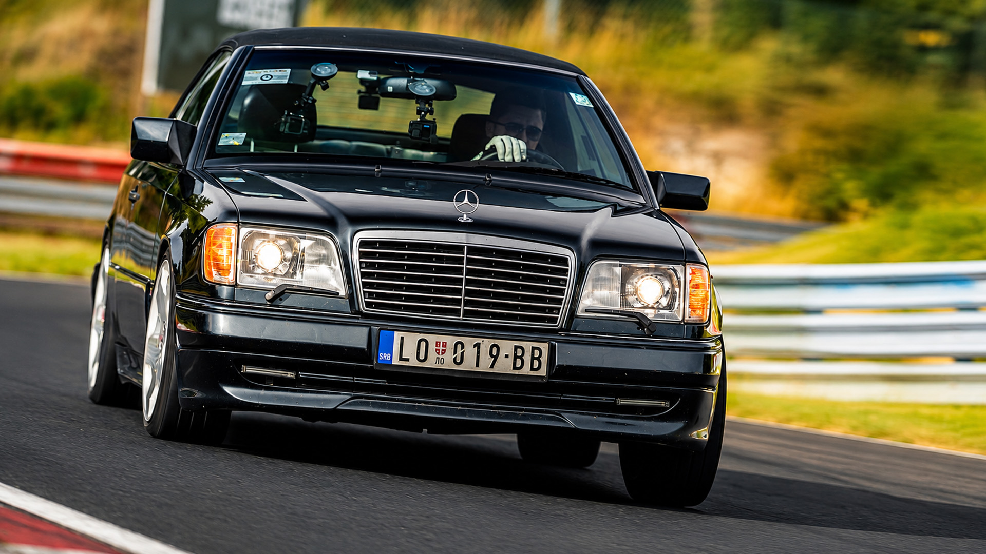 When the rare Mercedes E36 AMG cabrio hits the race track
