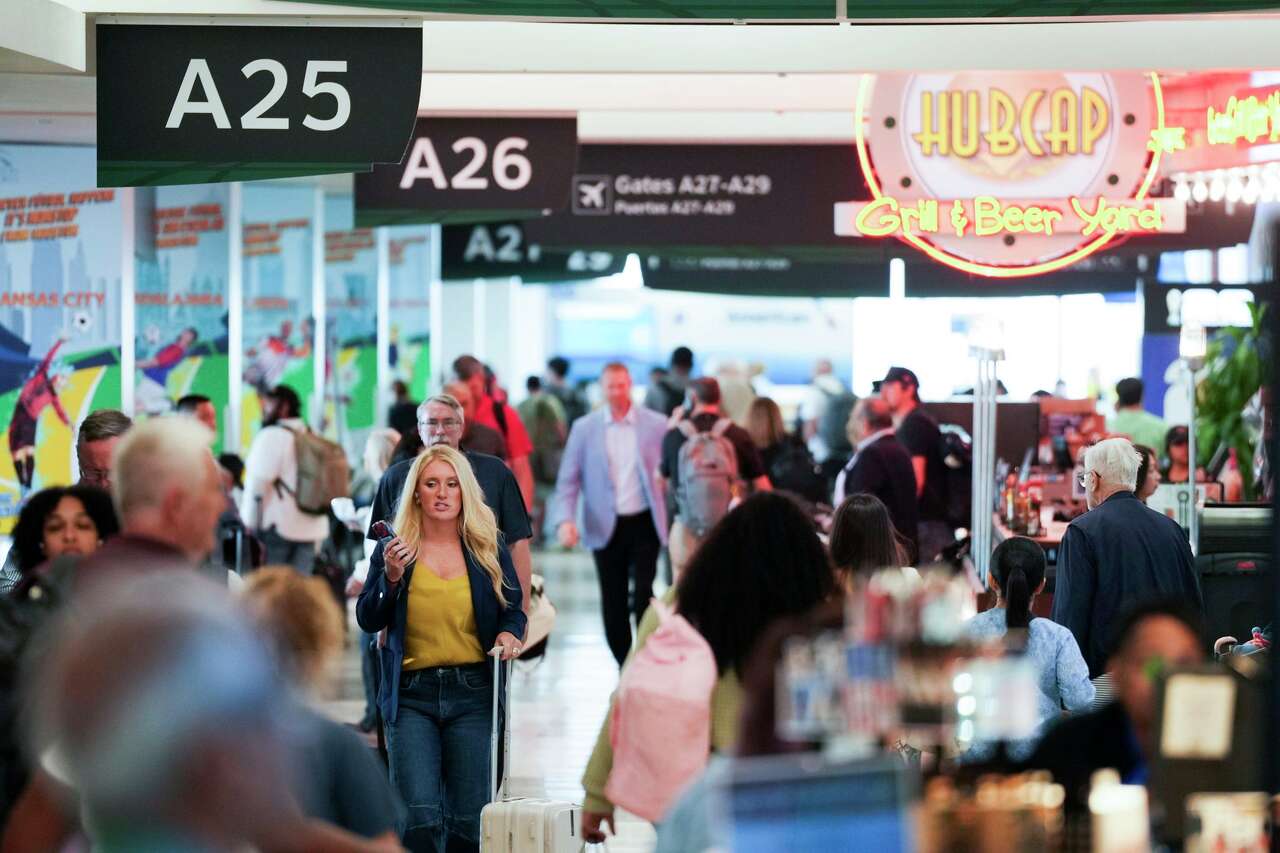 Houston expects over 1 million travelers a week during the World Cup ...