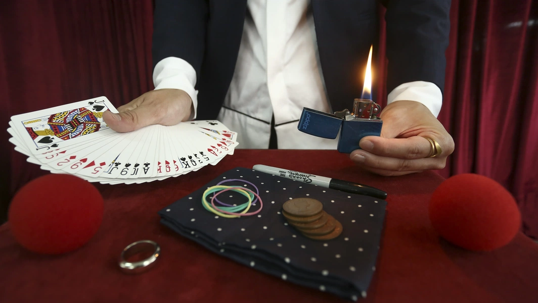 Beginner magic tricks to wow anyone