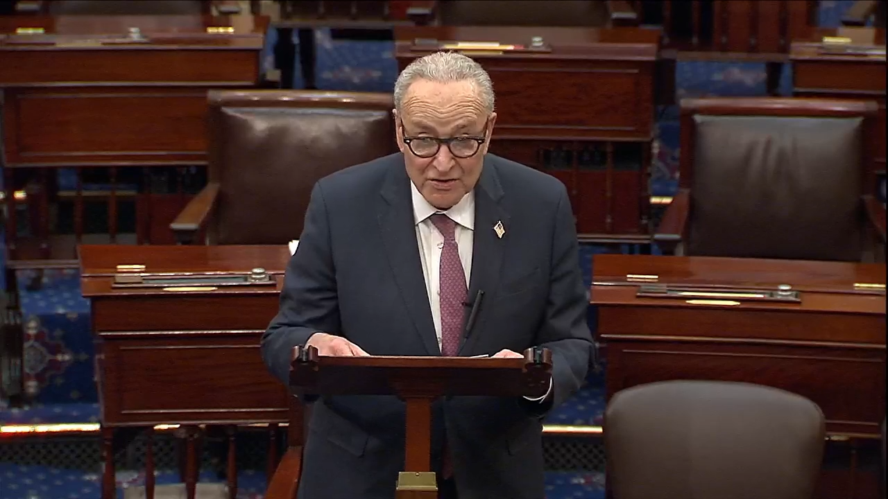 'Doesn't he ever learn?': Chuck Schumer puts Mike Johnson in his place ...