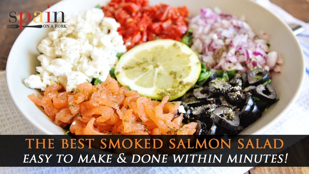 Smoked salmon and spinach salad with lemon herb dressing: Easy and ...