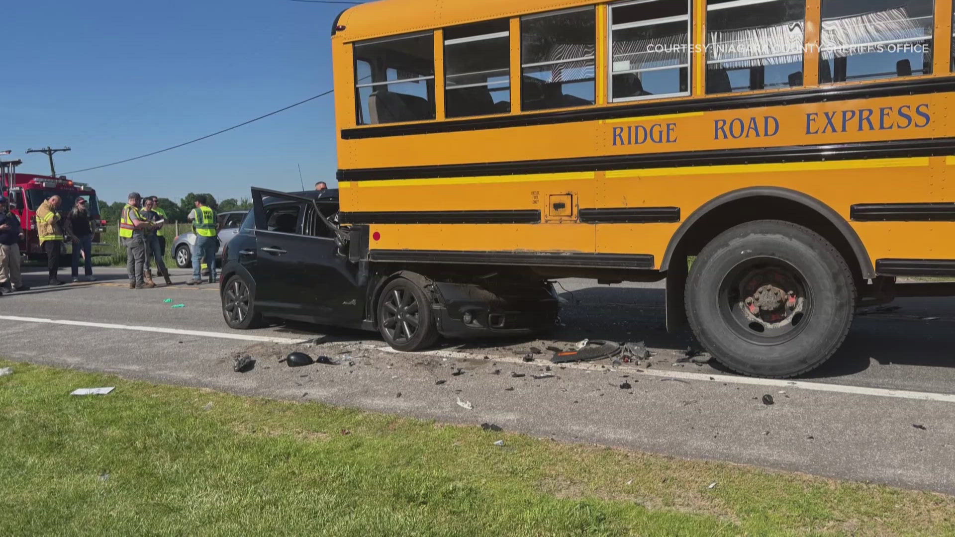 Lockport man hurt after crashing into school bus
