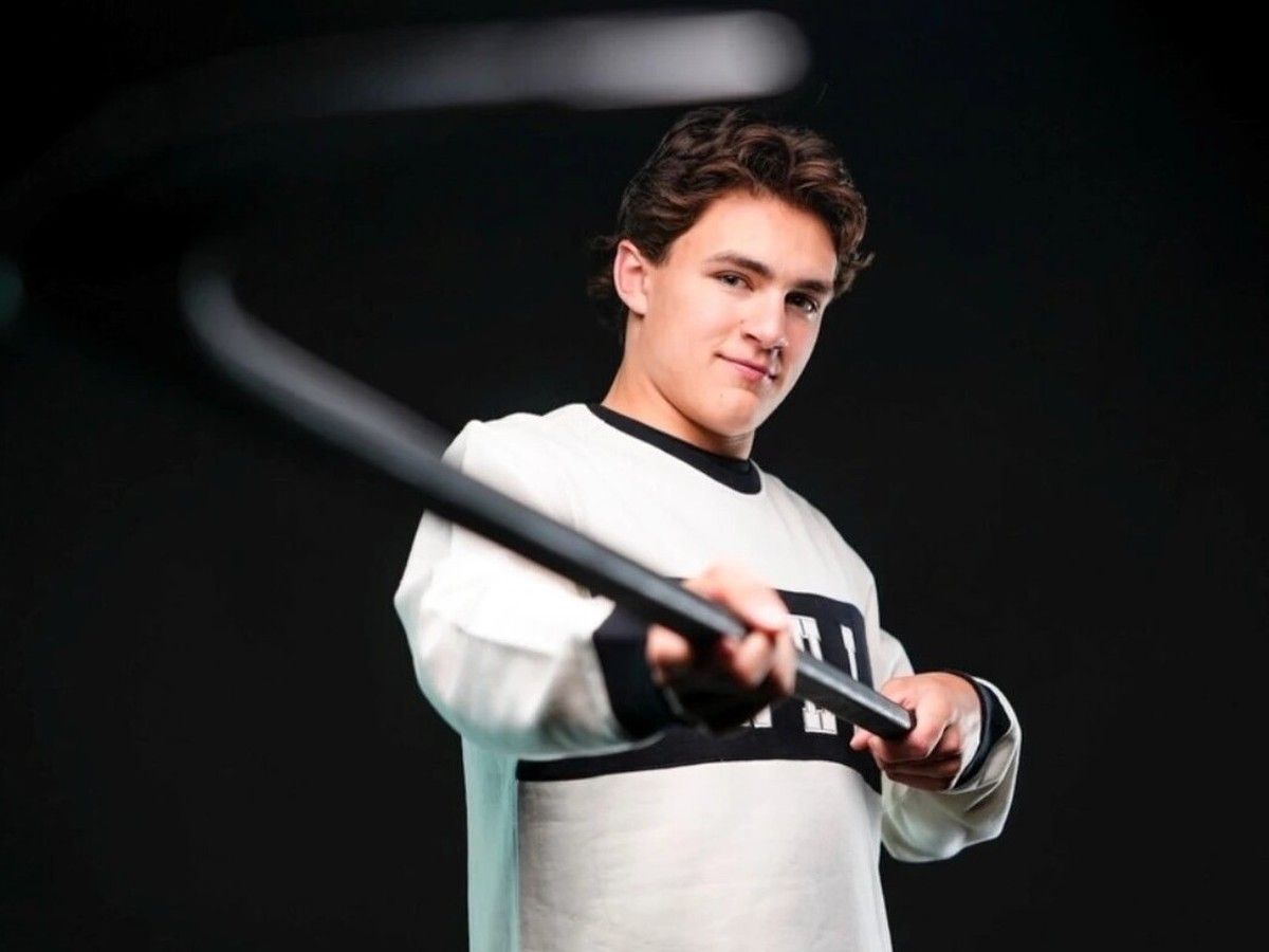 NHL draft: How Chase Reid's fate affects the Canucks' three-ring circus