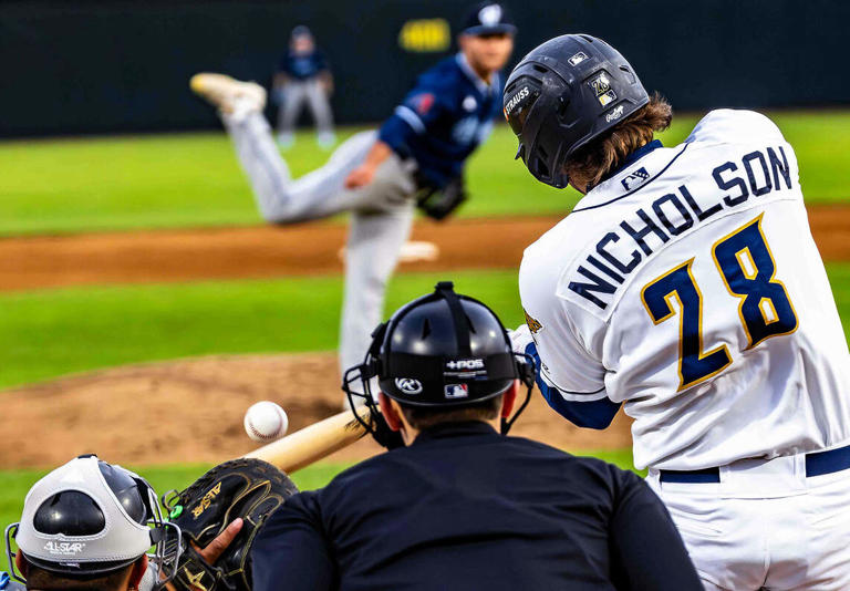 Tri-City Dust Devils are on fire, climbing to 2nd with 8 straight wins