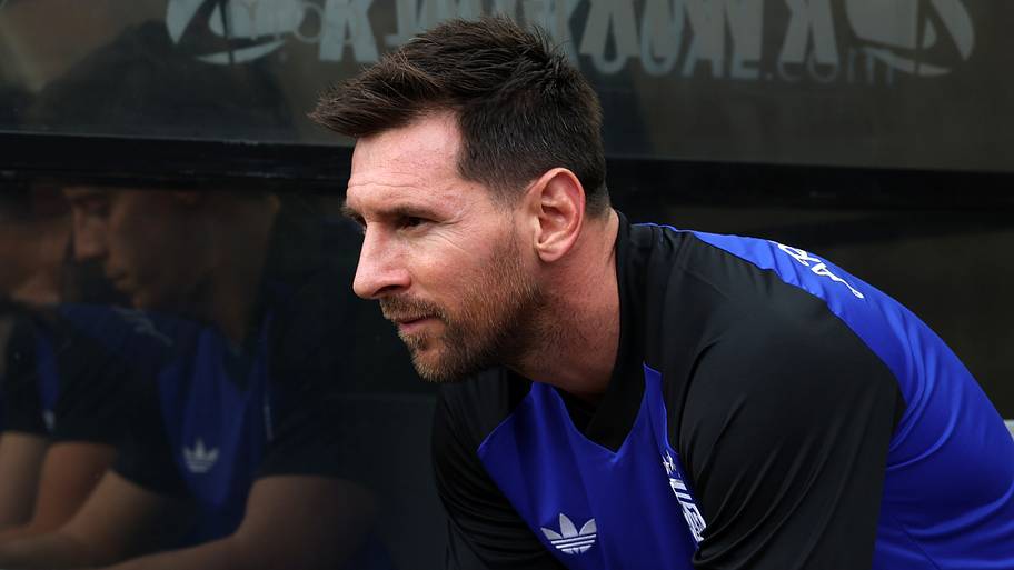 Will Lionel Messi play tonight for Argentina's friendly match against ...