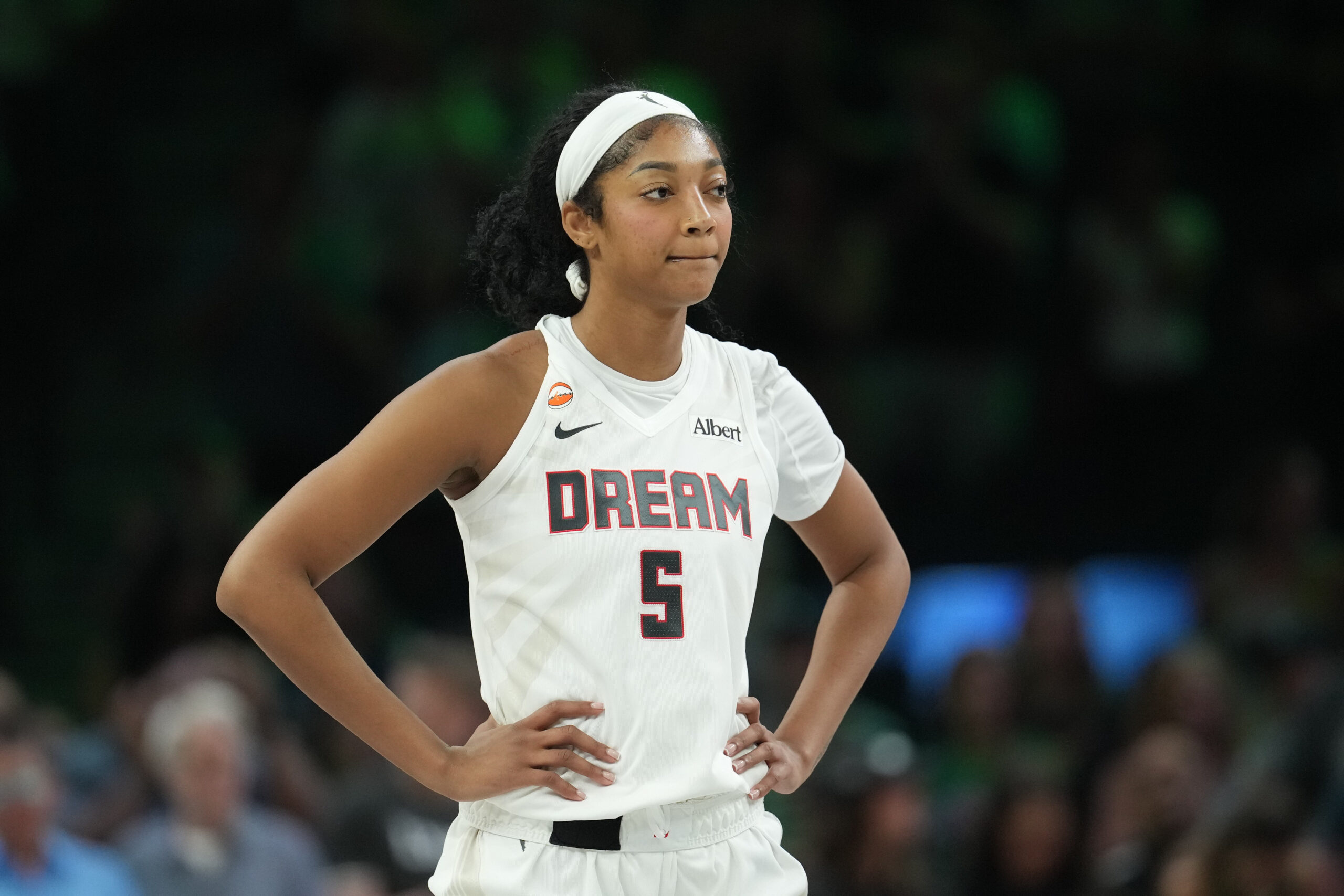 Angel Reese attracts attention for pregame outfit for Dream game