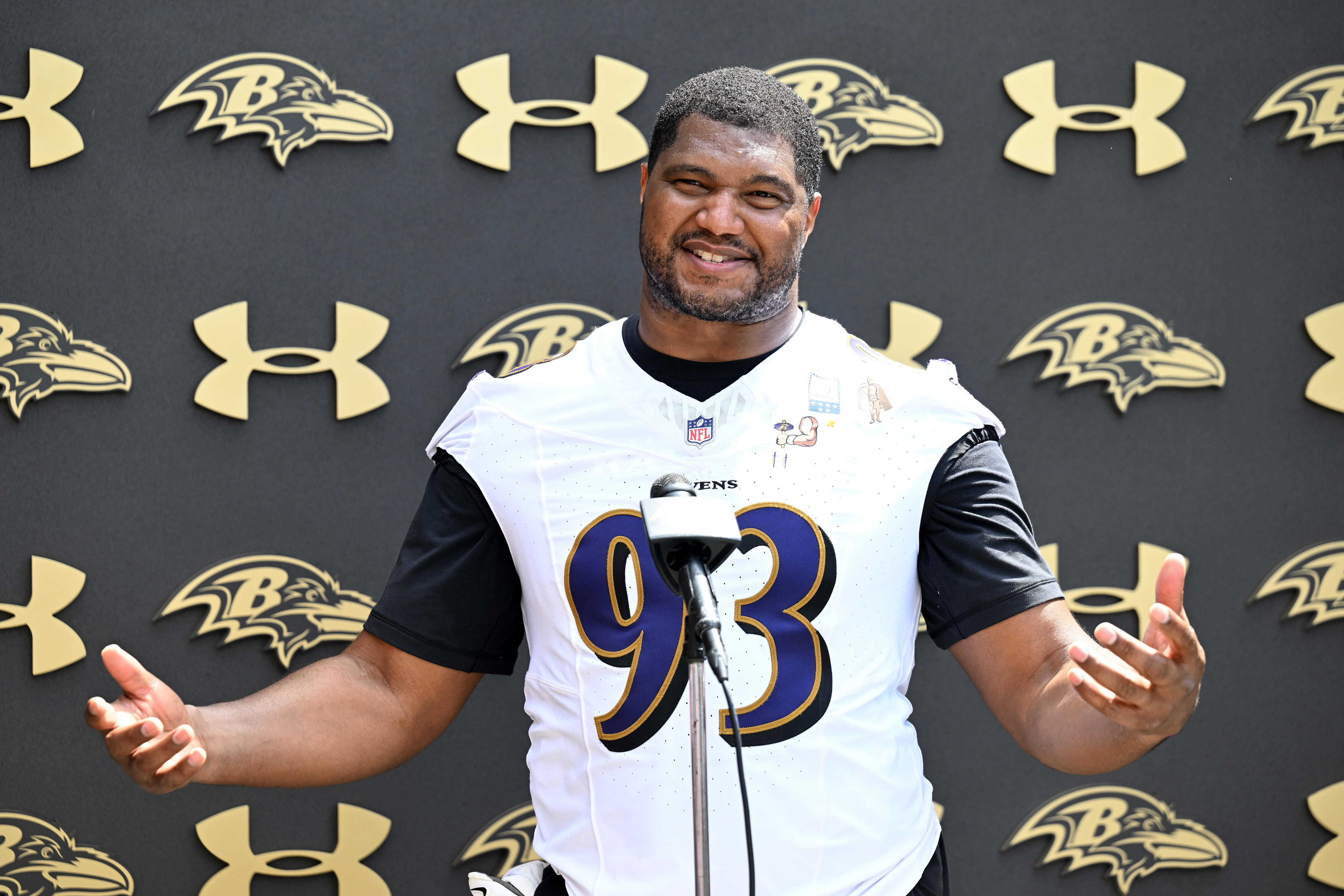 Calais Campbell says Anthony Weaver drew him back to the Ravens
