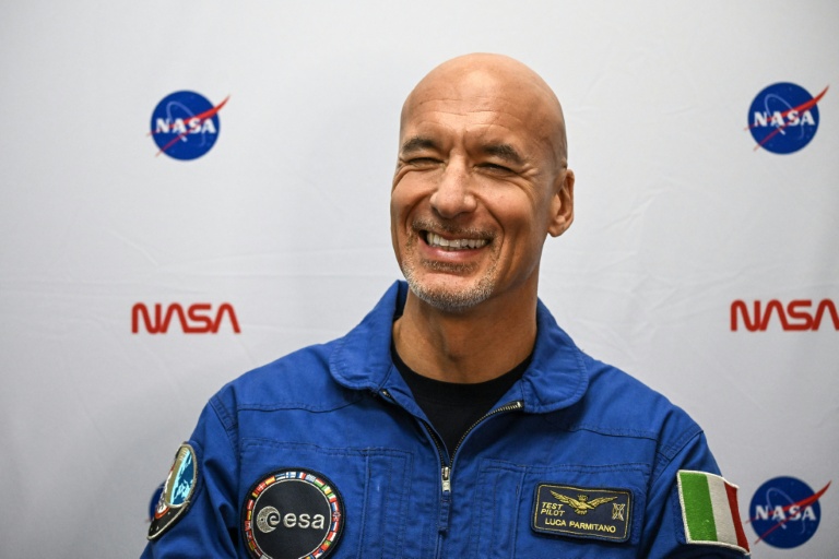 Italian astronaut to pilot Artemis III mission