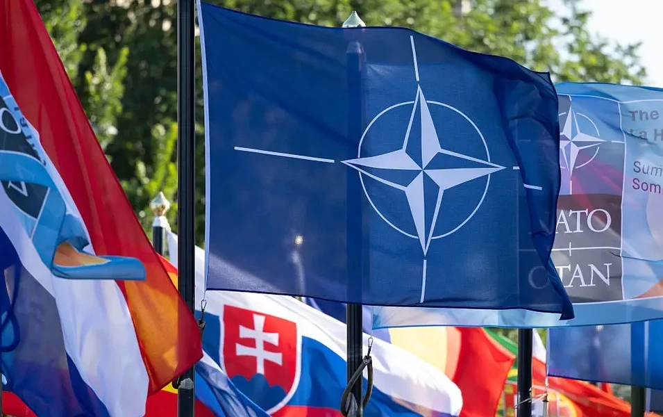 Russia warns NATO of constant nuclear readiness amid tensions