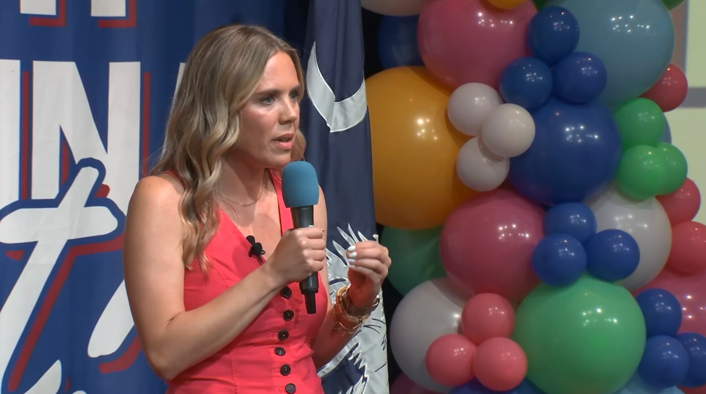 Annie Andrews advances to general election for US Senate after winning ...