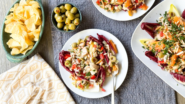 Spanish-inspired tuna salad with white beans and oranges recipe